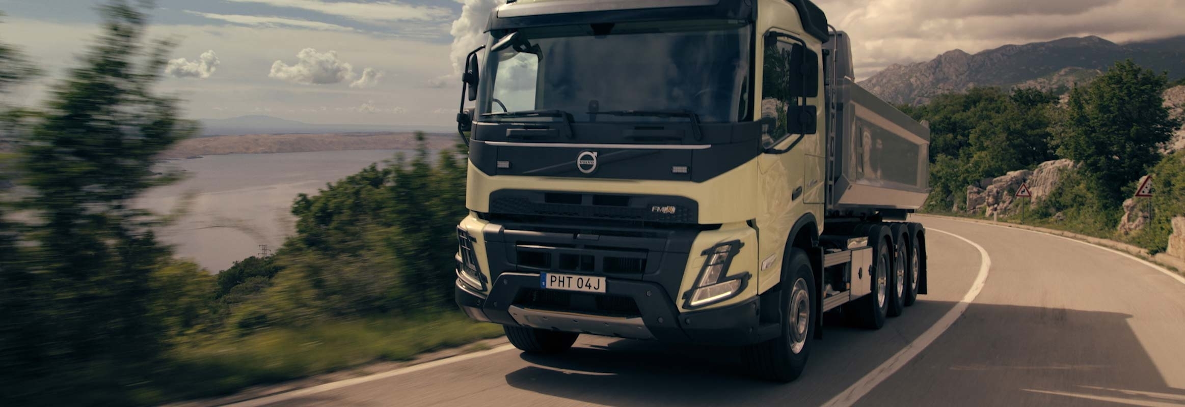 Volvo FMX: un exterior robusto y atractivo